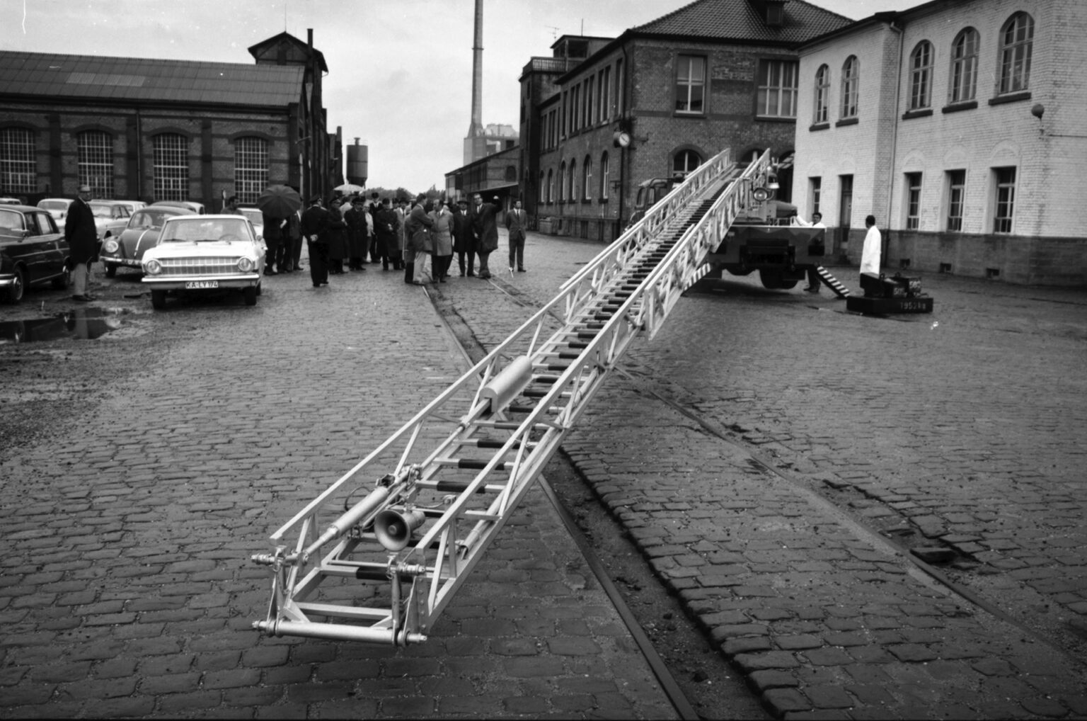 OPEN.ARCH.KIT.EDU | Carl Metz Feuerwehrgerätefabrik